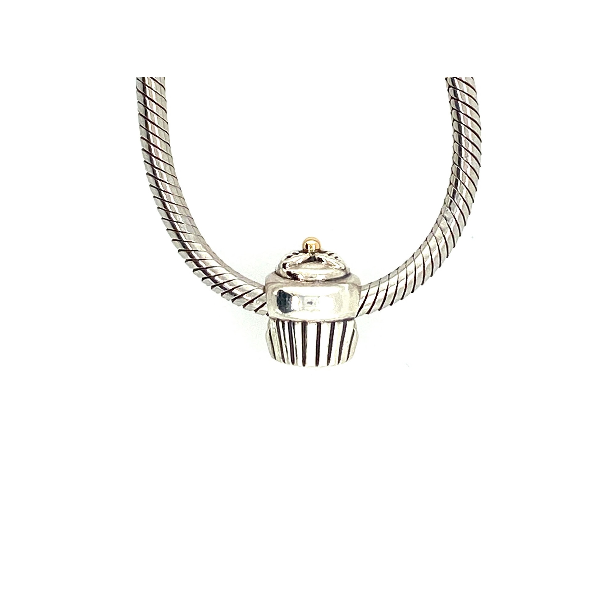 Charm PANDORA cupcake em prata de lei