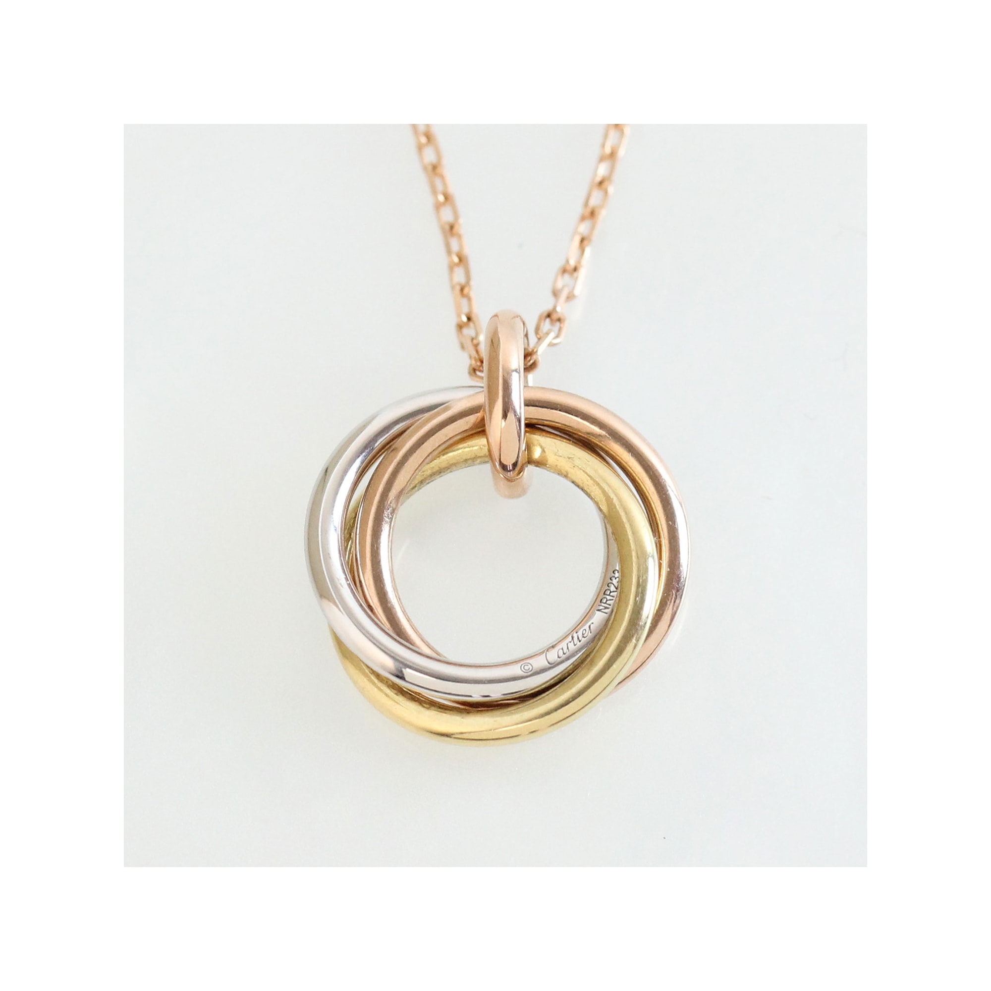 Colar Trinity Cartier 3 ouros com diamantes corrente em ouro tricolor